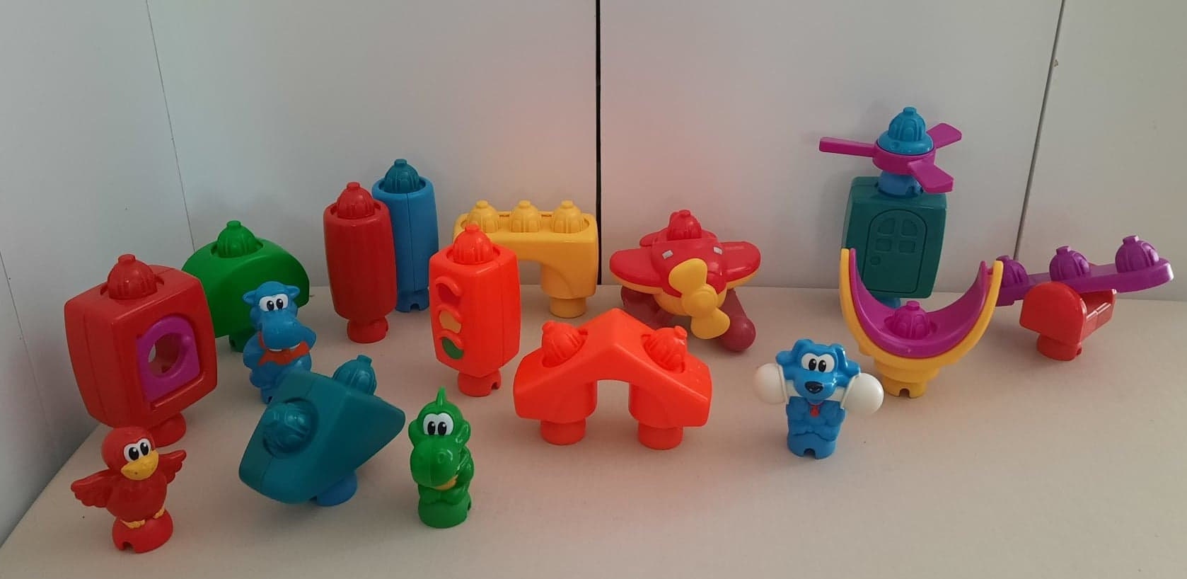 POP-ONZ Building System, Pop 'n Twirl Building Table, Fisher Price - Etsy