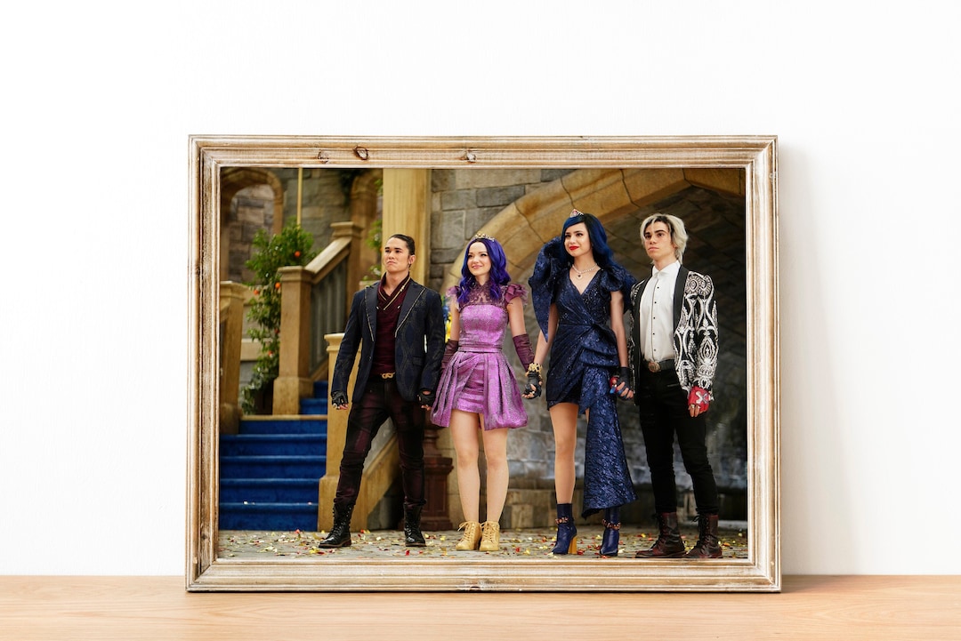 Descendants 2 Picture on the Wall, Wall Decor, Wall Art - Etsy