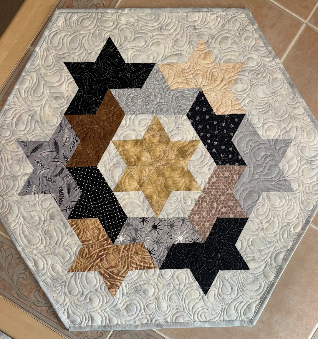 Handcrafted Neutral Quilted Star Table Topper - Etsy