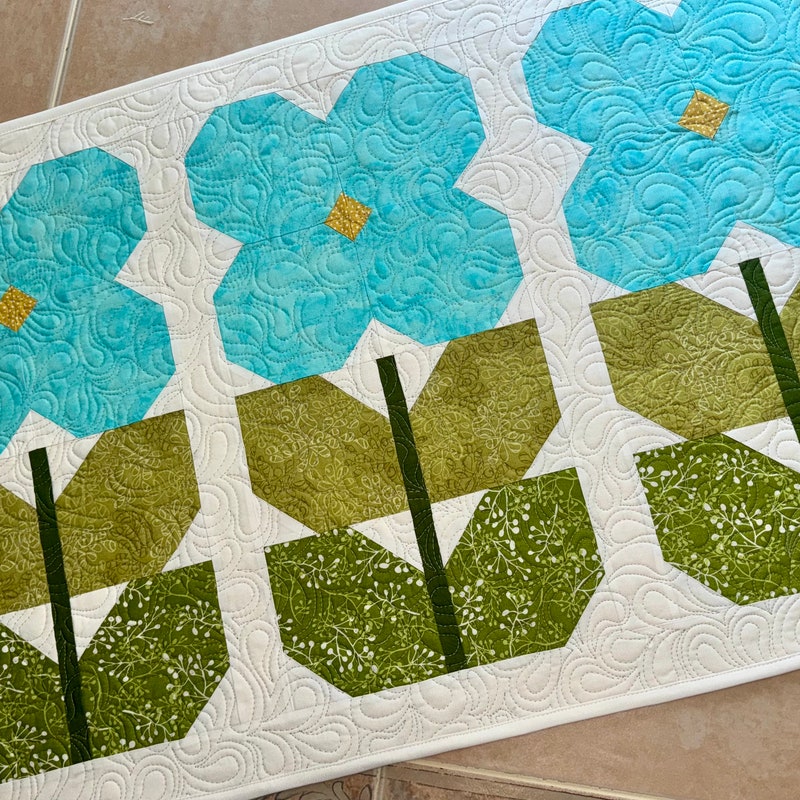 Spring Table Runner - Etsy