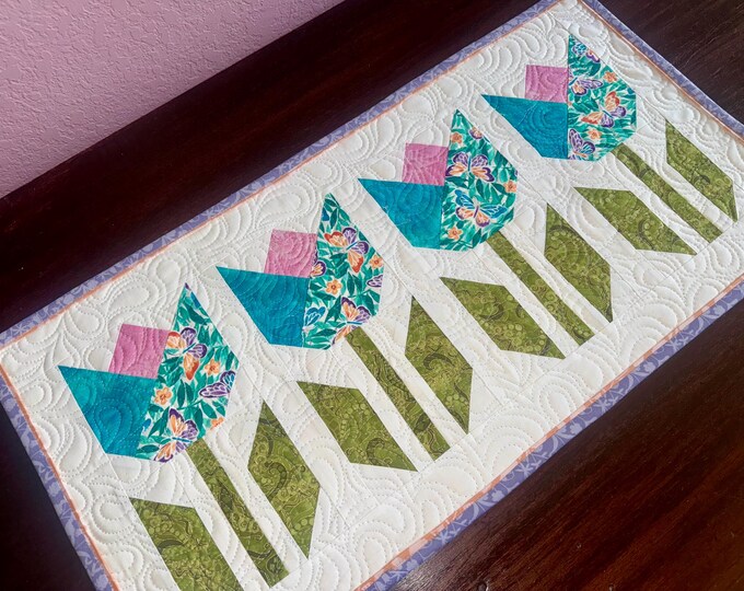 Handcrafted Turquoise Tulip Table Runner - Etsy