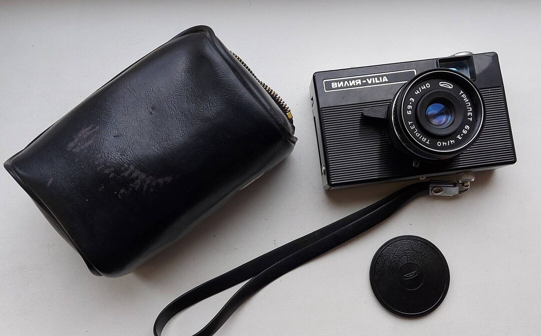 Vintage Camera vilia With Case and Lens - Etsy