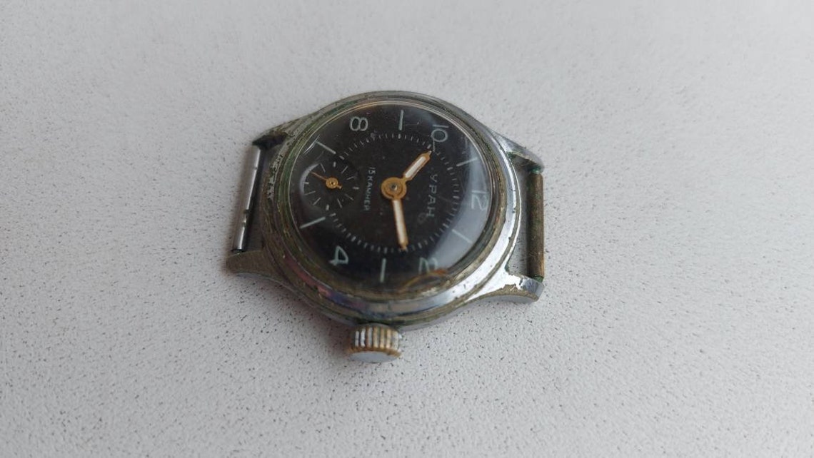 Very Rare Wrist Men's Watch Uranium УРАН With a Black Dial - Etsy