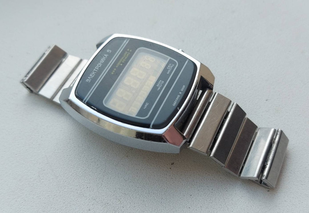 Excellent Vintage Quartz Soviet Watch Elektronika 5 - Etsy