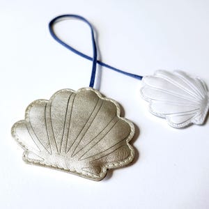 Handmade Shell Bag Charm Seashell Keychain Ocean Lover Gift Leather ...