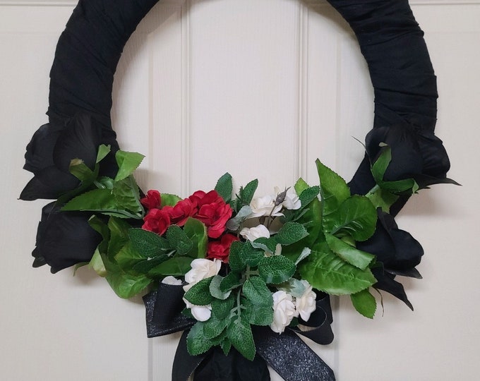 Black Rose Wreath - Etsy