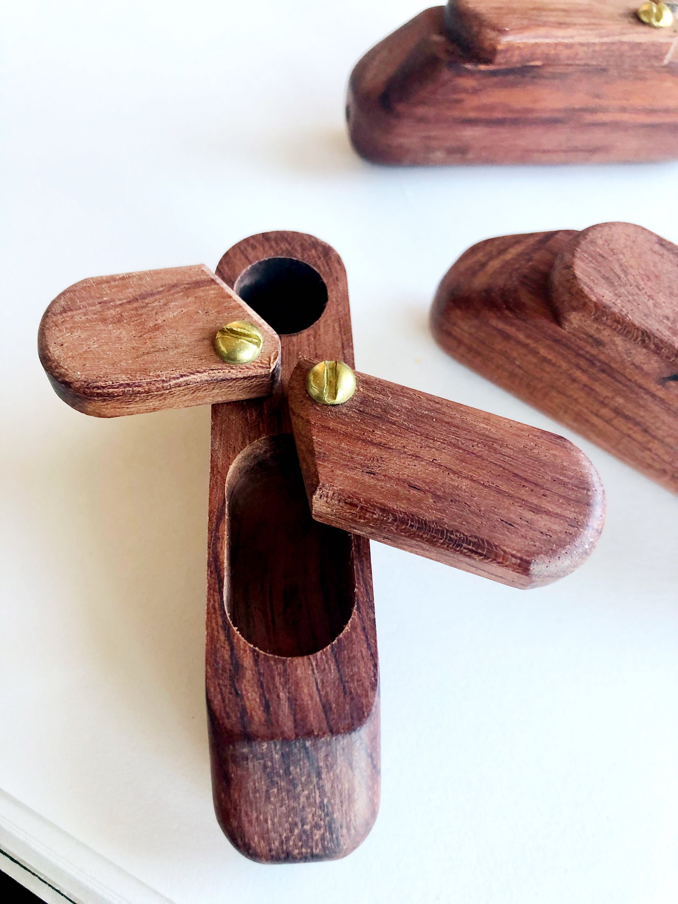 Wooden Smoking Pipes W/ Double Lids. Unique Design. Portable, Durable ...