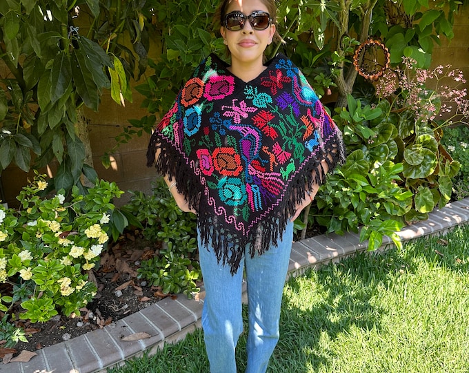 Mexican Handmade Embroidered Poncho, Mexican Traditional Mañanita ...