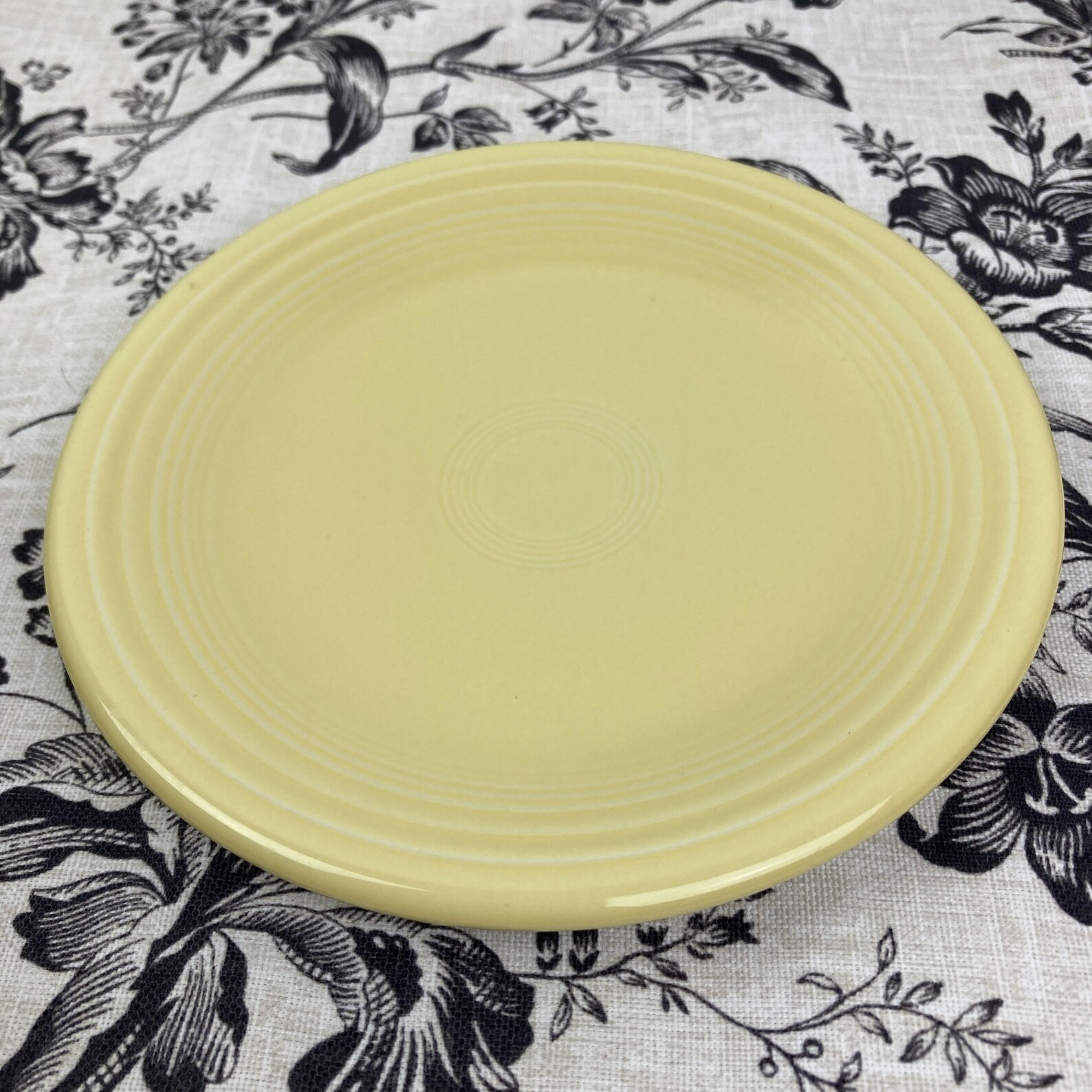 Fiestaware - Classic Dinner Plate - White, Rose, Apricot, Yellow ...