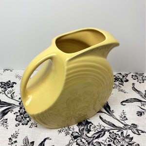 Large Fiestaware Disk Pitcher 67 Oz - Pick a Color - Peacock Chartreuse ...