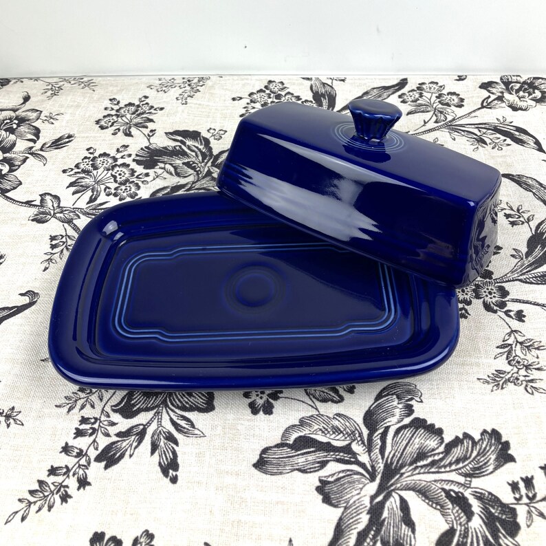 Fiestaware Extra Large Covered Butter Dish - Scarlet Red, Plum ...