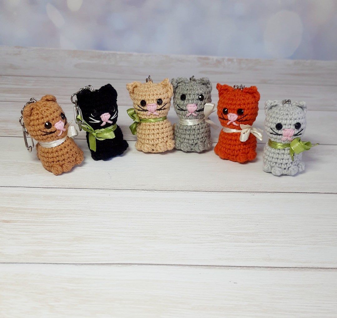Cute Knitted Cat Keychain, Gray Cat Keychain, Black Cat Keychain ...