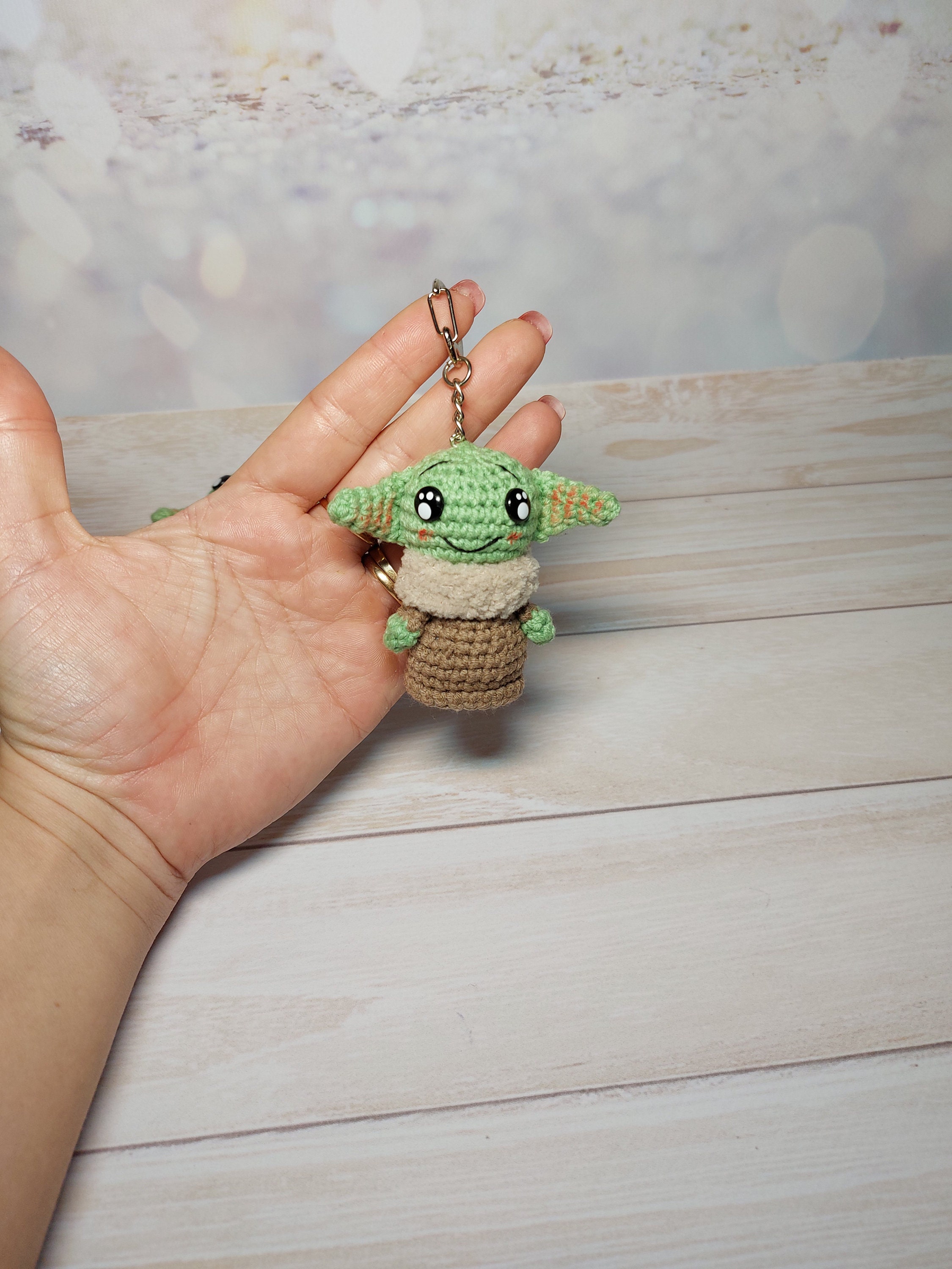 Baby Alien. Crochet Mandalorian Keychain. Cute Grogu Keychain. - Etsy