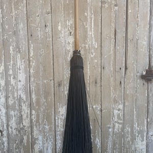 Authentic Pennsylvania Amish Broom, Bespoke Handmade in Lancaster ...