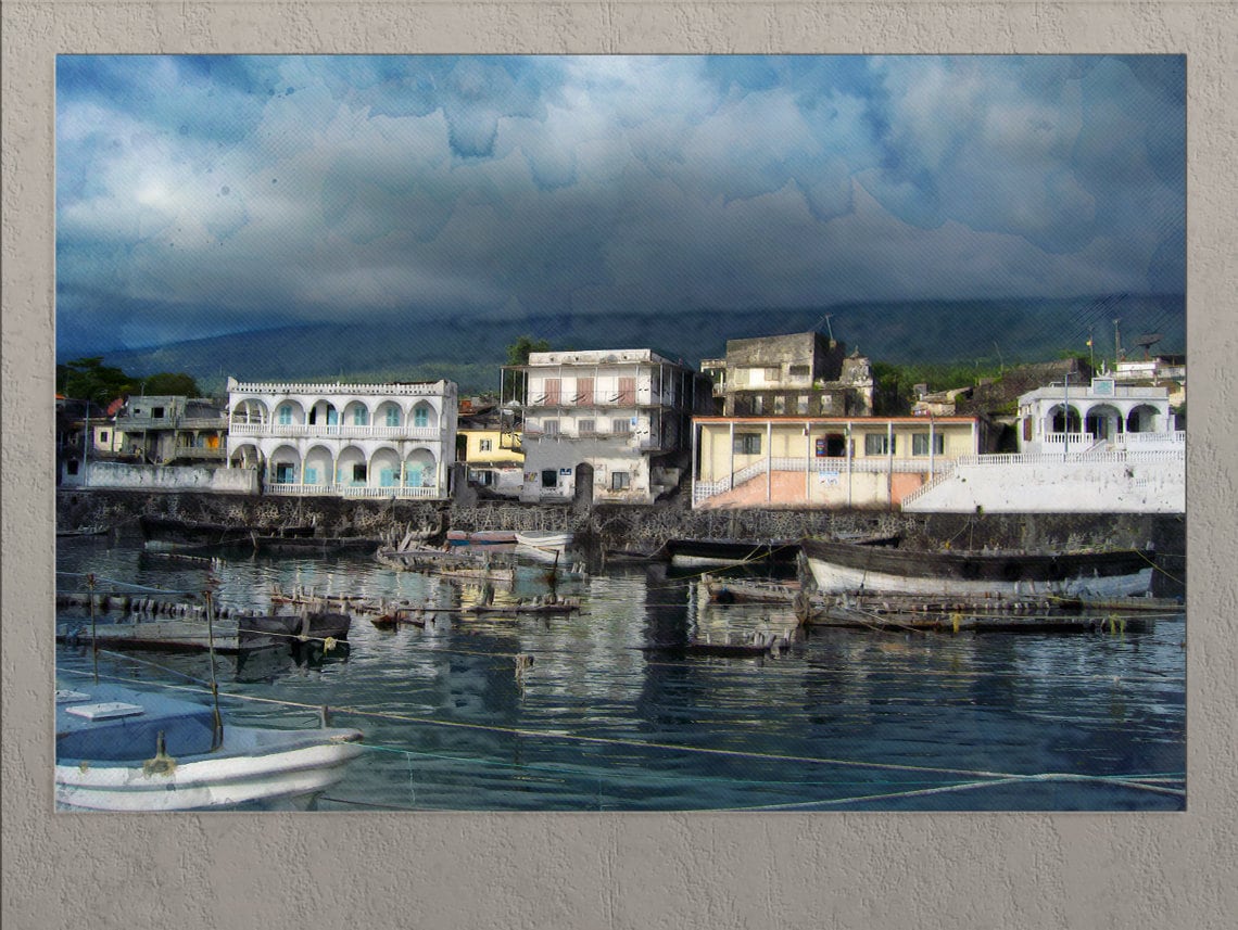Comoros Canvas Print Comoros Wall Art Moroni Canvas Art - Etsy UK