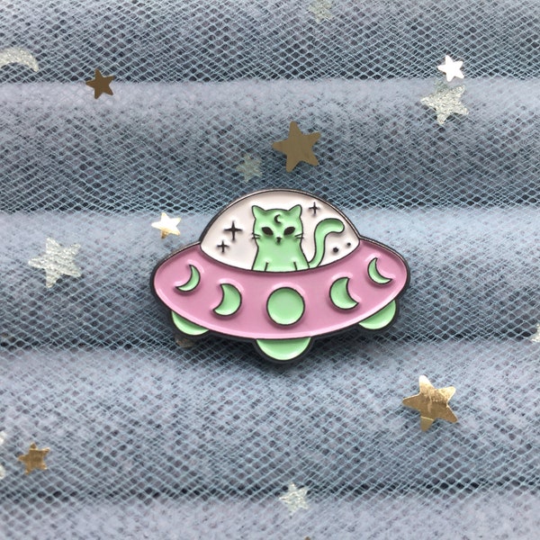 Cat Pin - Etsy