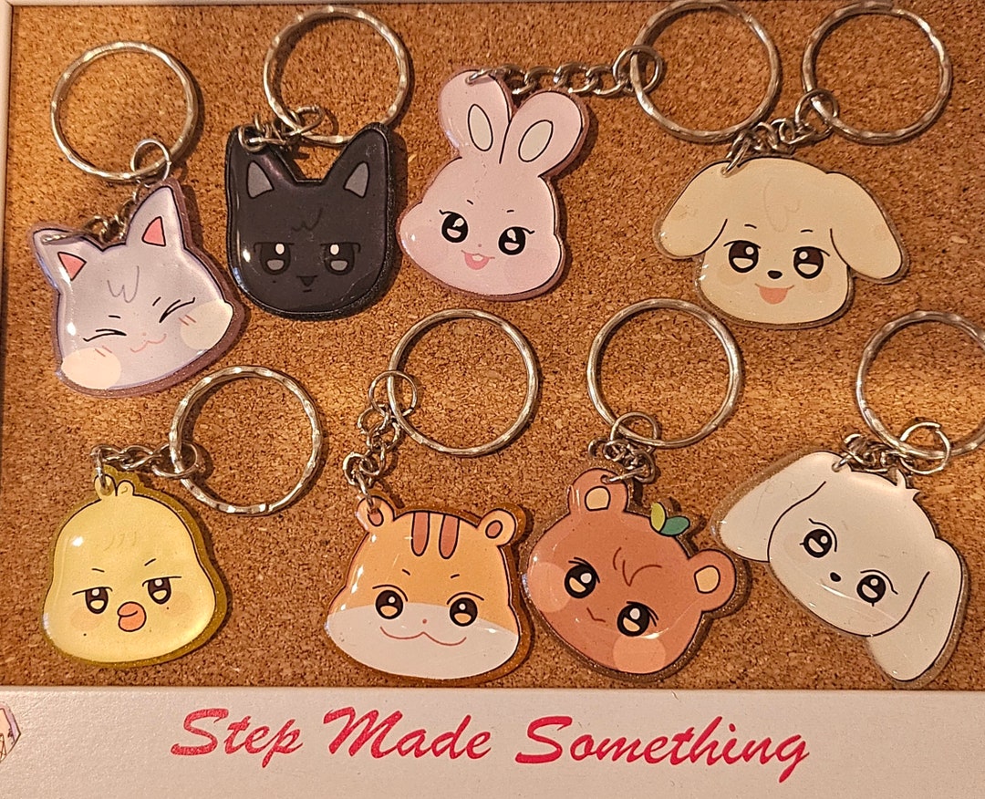 Aniteez Resin Keyring - Etsy