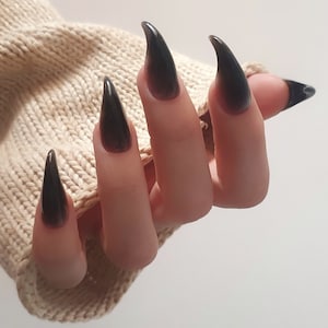 Black Werewolves Clows, Werewolf Nails, Claw Press on Nails - Etsy