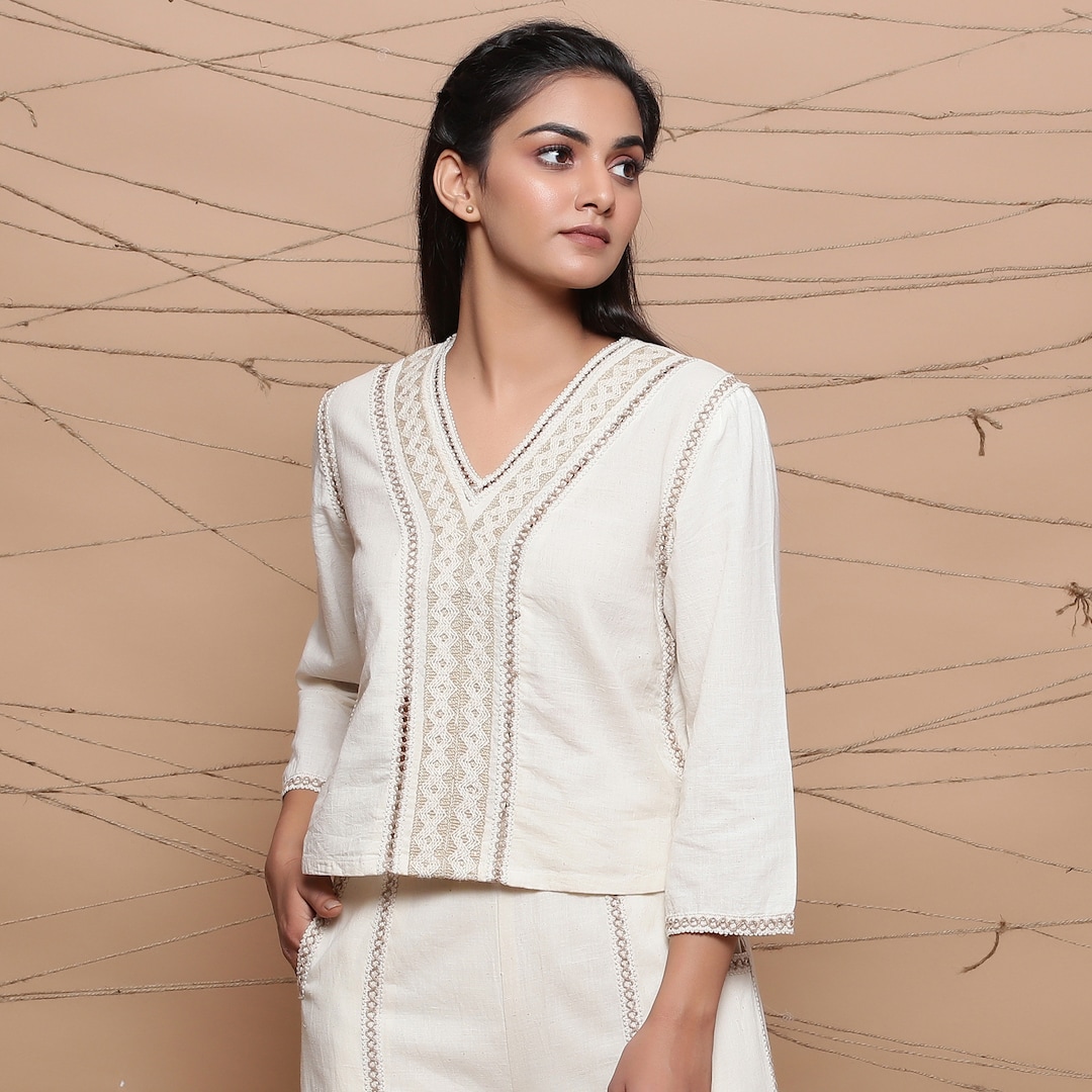 Undyed Ecru 100% Cotton Muslin Top, Comfort Fit V-neck Top ...