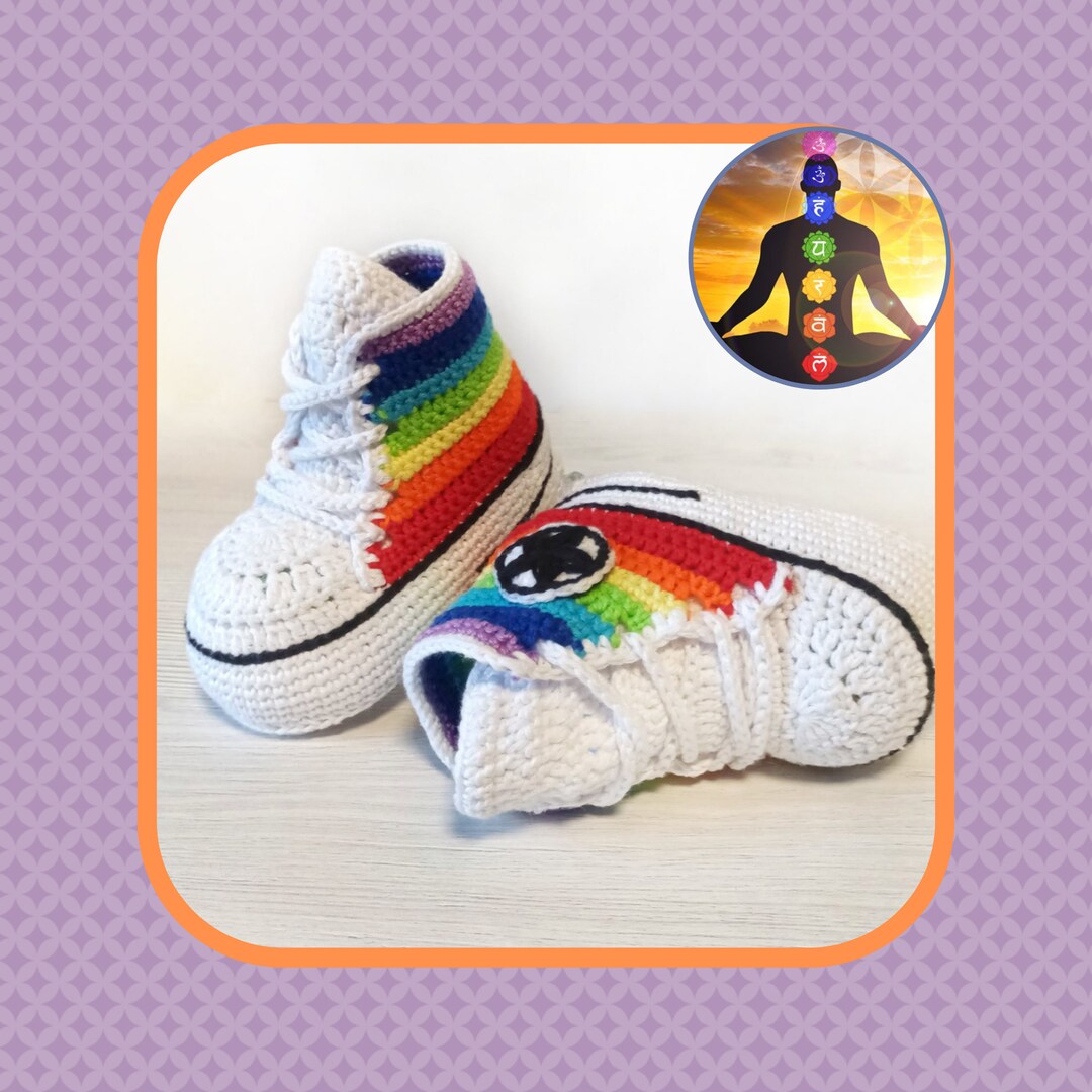 Rainbow Crochet Baby Converse Booties: Newborn Photo Prop - Etsy