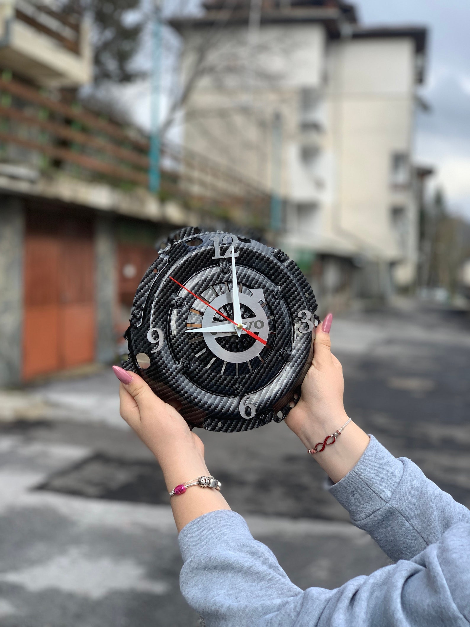 VOLVO Theme Wall Clock Automotive Art Pressure Plate Auto Home Decor ...