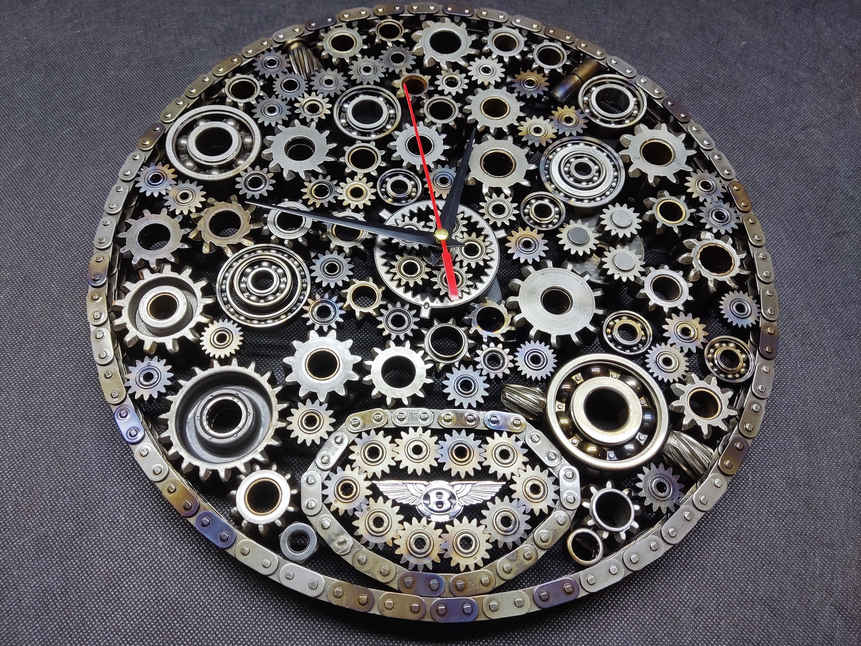 Bentley Theme Automotive Art Handmade Emblem Wall Clock From Gears and ...