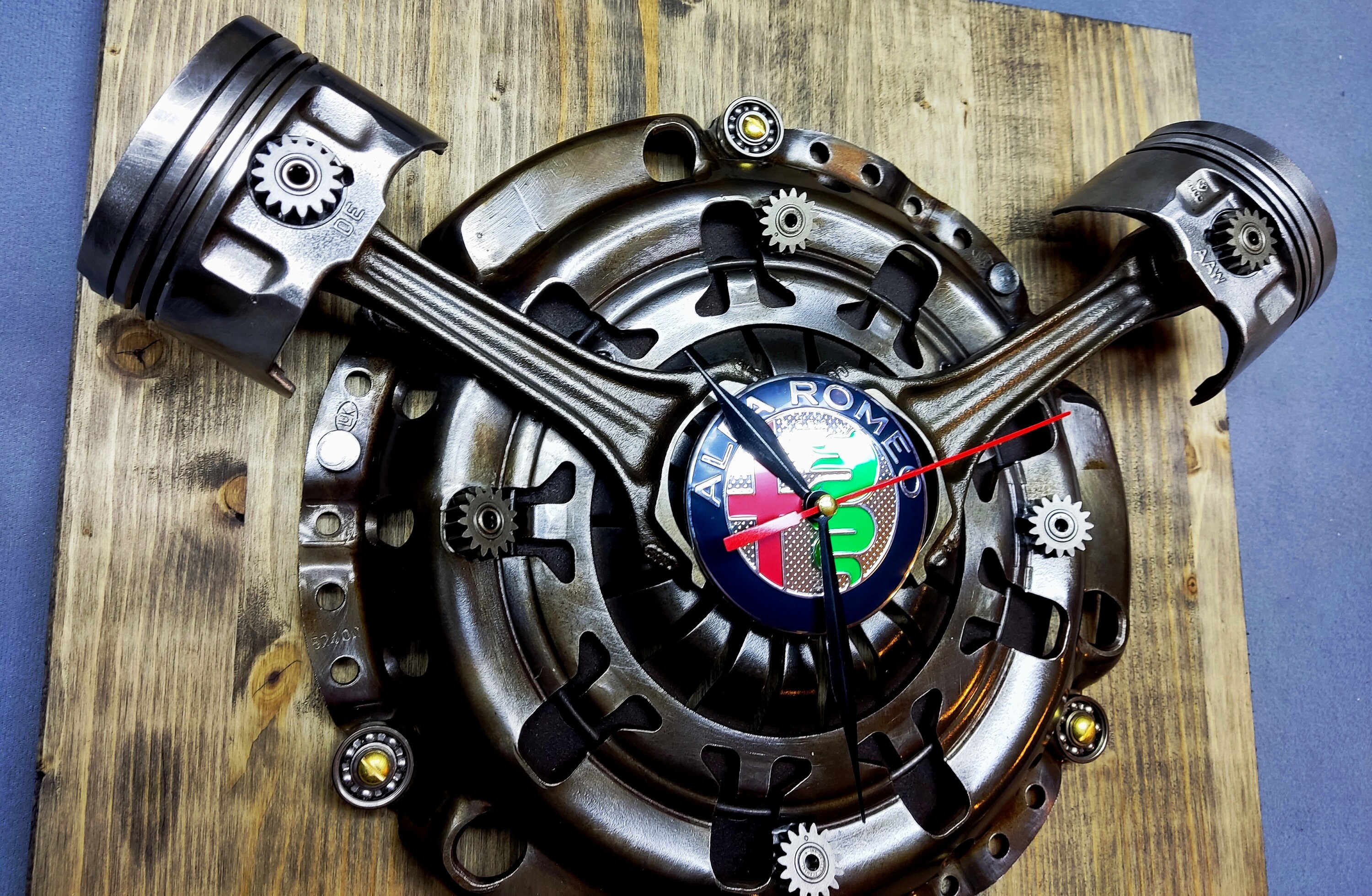 Alfa Romeo Theme Wall Clock Automotive Art Pressure Plate Piston Auto ...