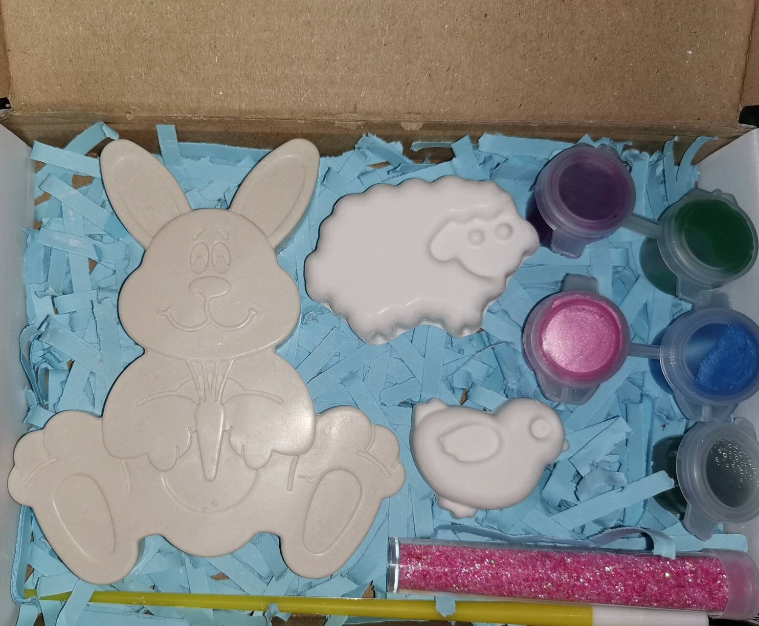 Easter Plaster Painting. Easter Letterbox Crafts, Rabbit Painting ...