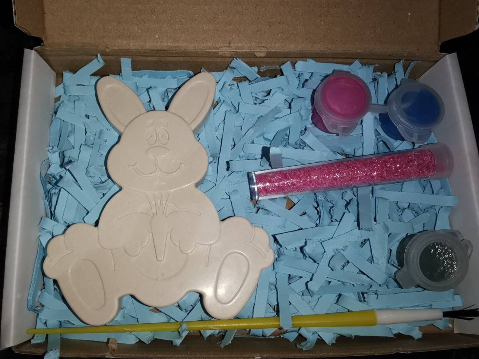 Easter Plaster Painting. Easter Letterbox Crafts, Rabbit Painting ...