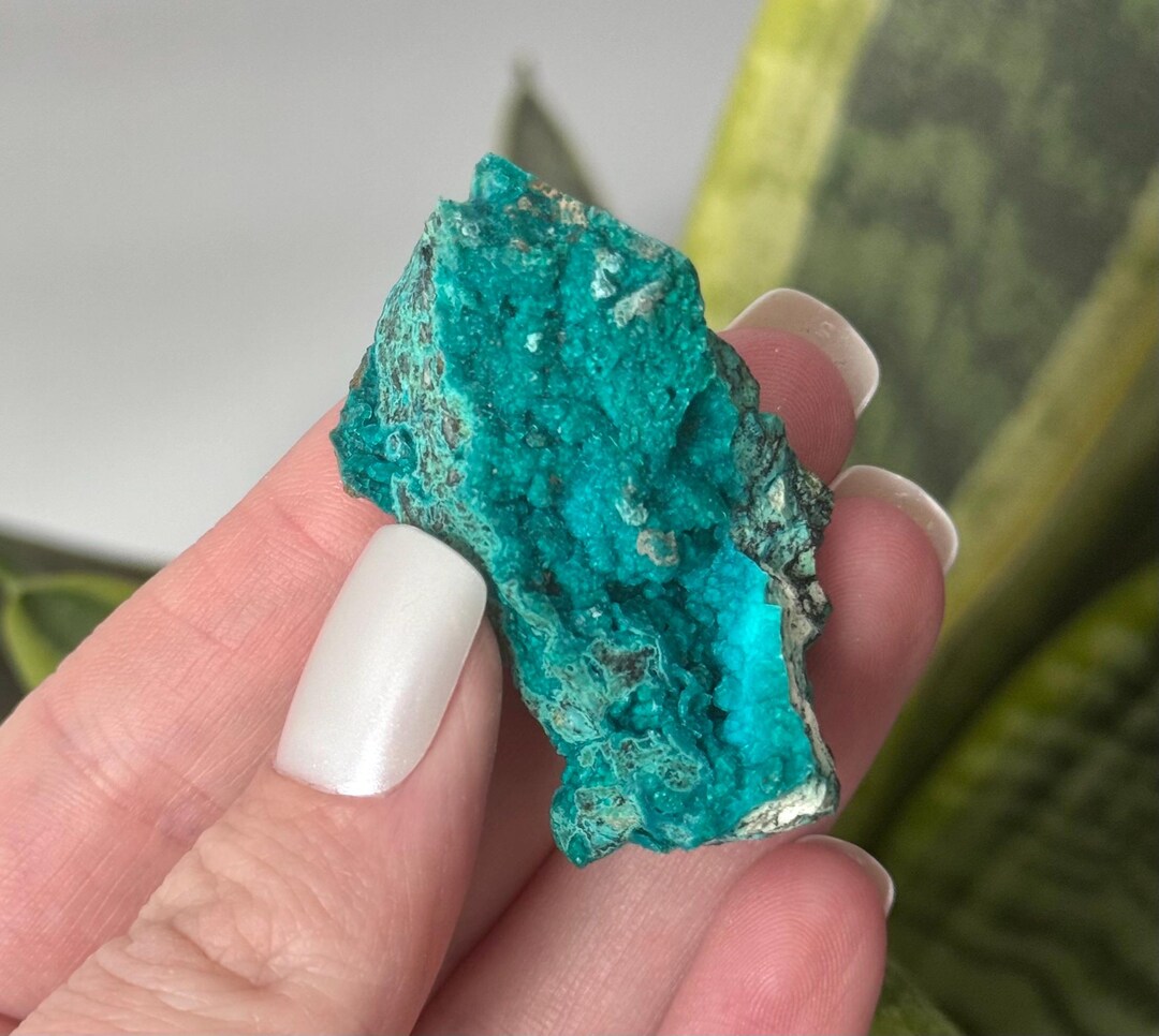Beautiful Chrysocolla Specimen From Cunyari Mine in Peru | Cunyari Chrysocolla - Etsy
