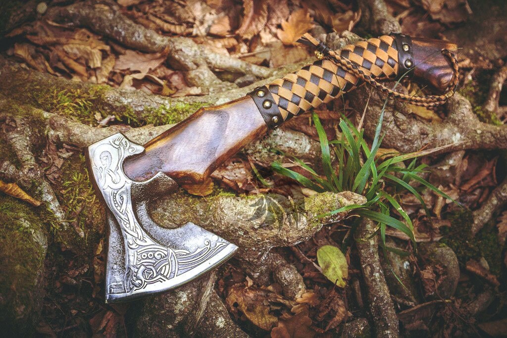 Custom Viking Axe With Rose Wood Shaft Hand Forged Carbon Steel Axe ...