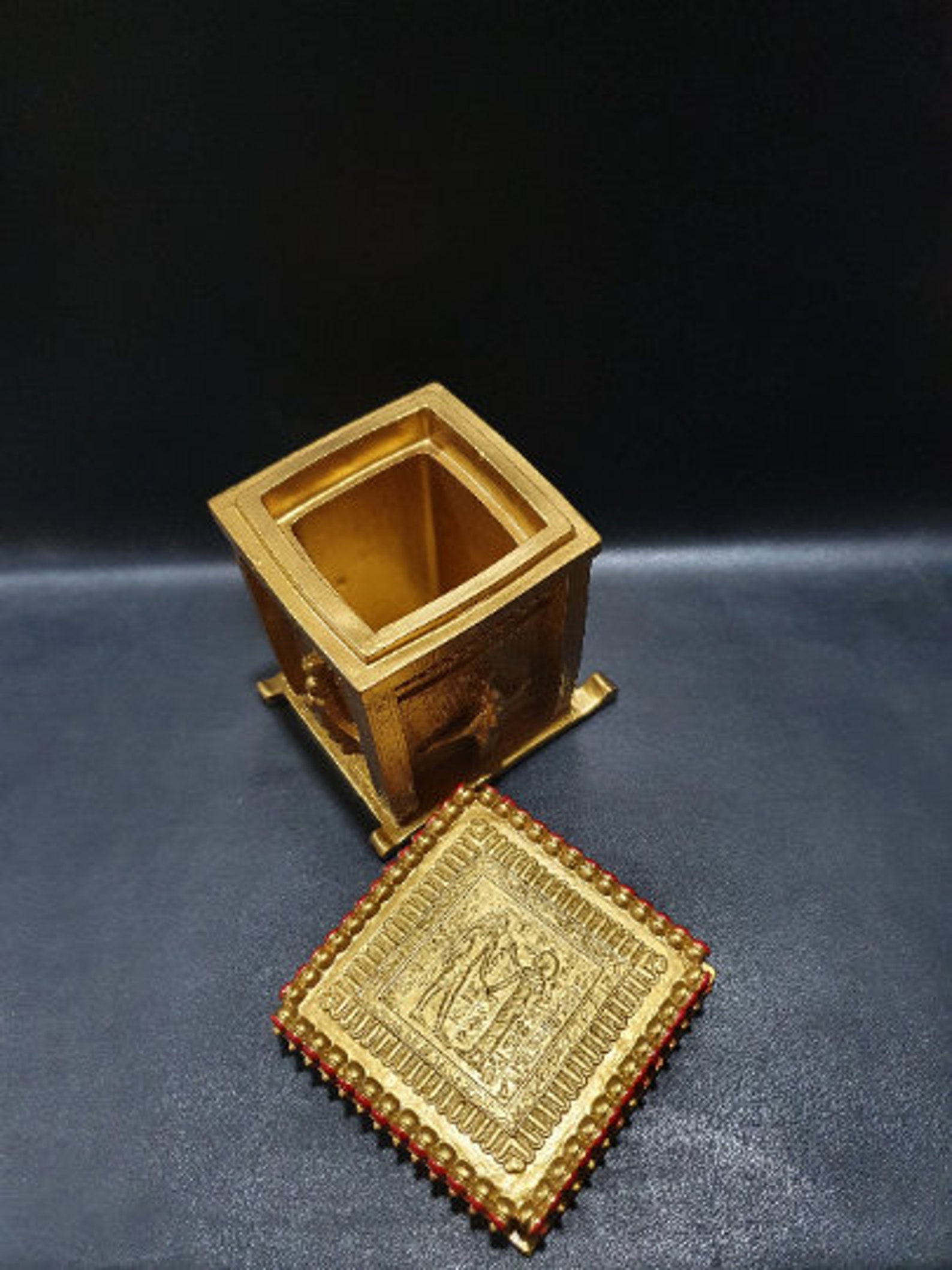 Gorgeous King Tutankhamun Throne - Handmade From the Copper With the ...
