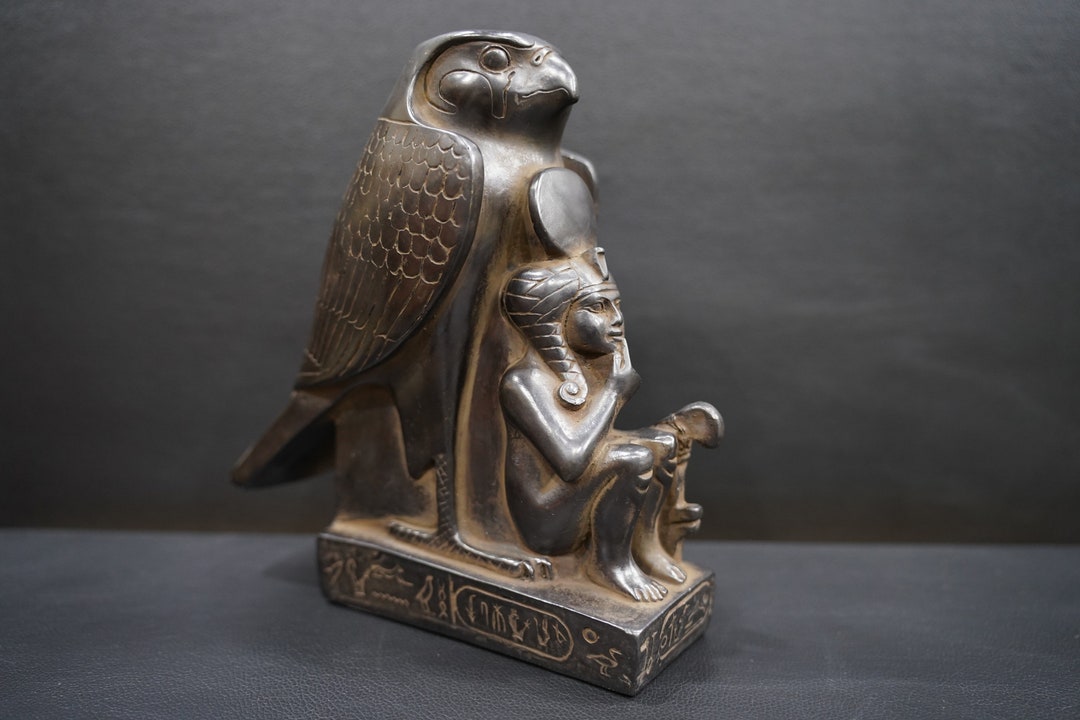 Divine Ascendancy: Horus and Ramses II, Symbols of Sovereignty and ...