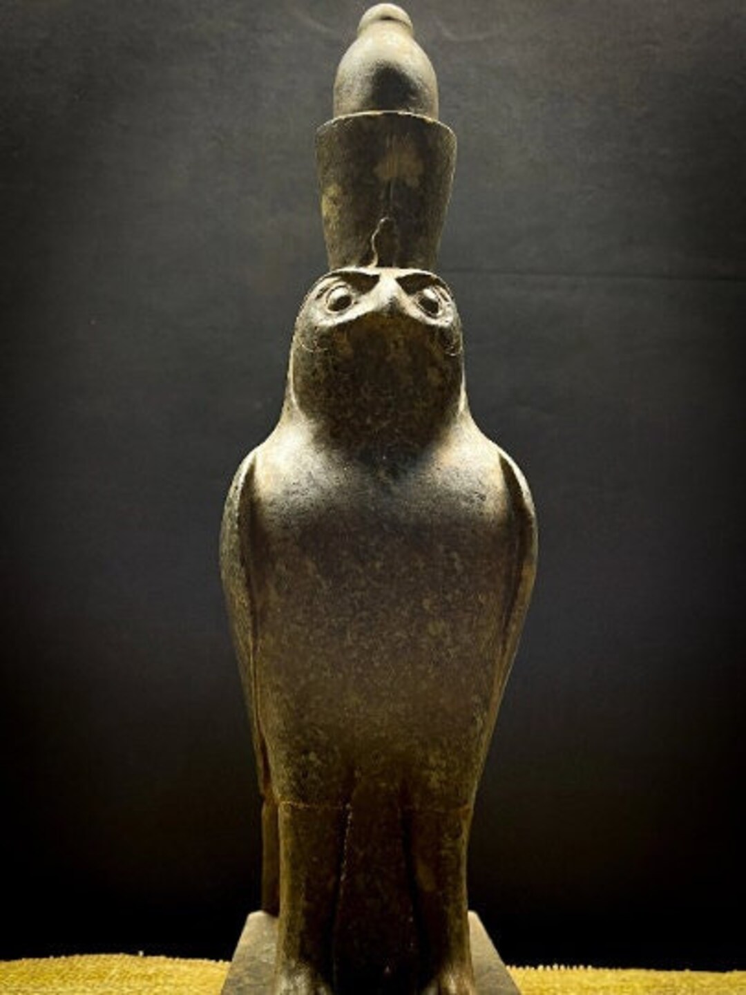 Horus Replica Unique Egyptian Handmade Altar Statue of Horus Falcon ...