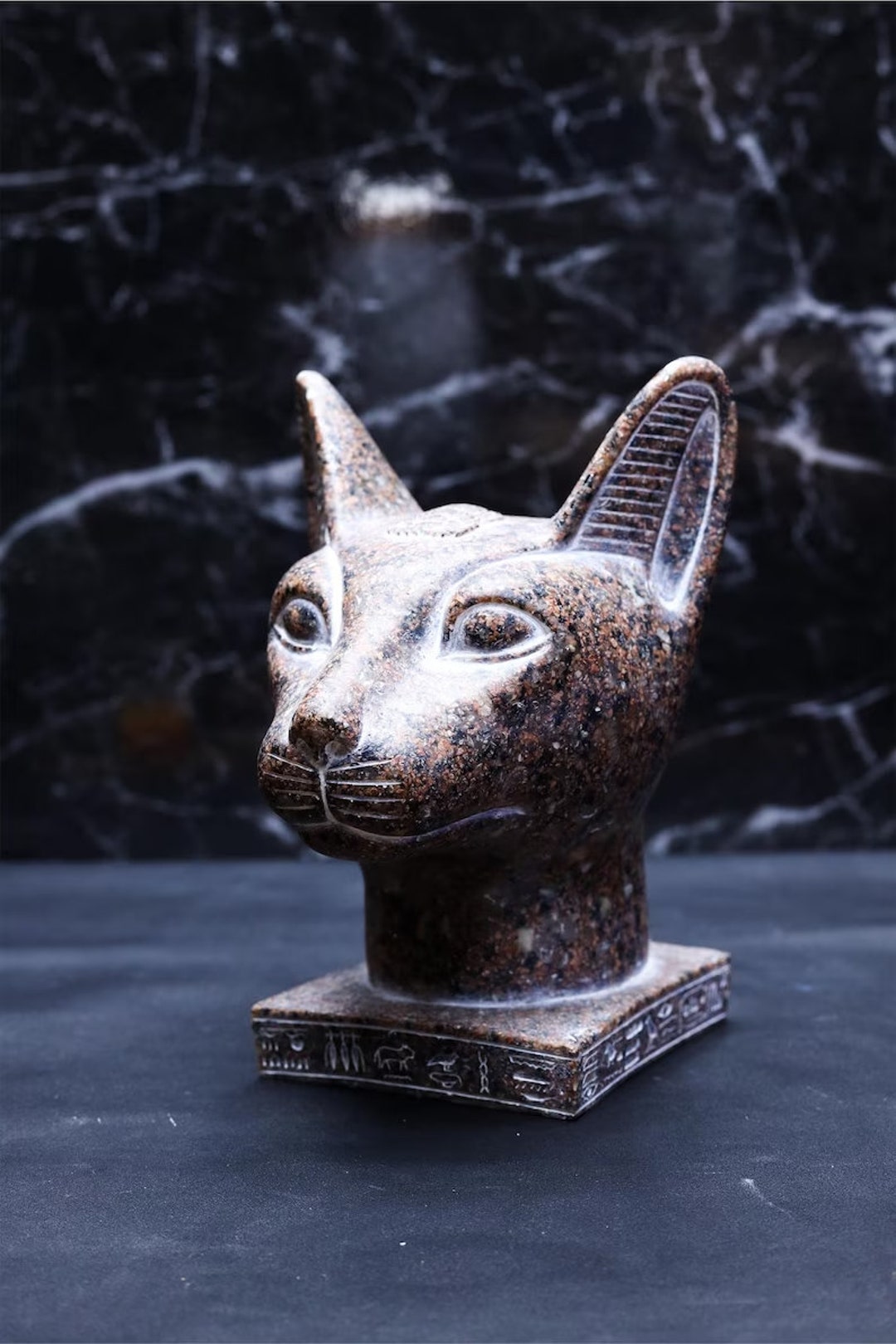 The Head of Ancient Egyptian Goddess Bastet, Ancient Egyptian Cat ...