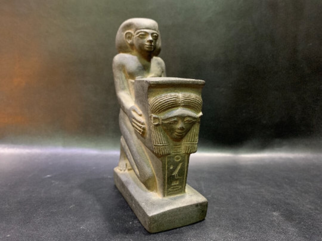 Rare Pharaoh Harsomtusemhat Holding Hathor Head Goddess of Love as a ...