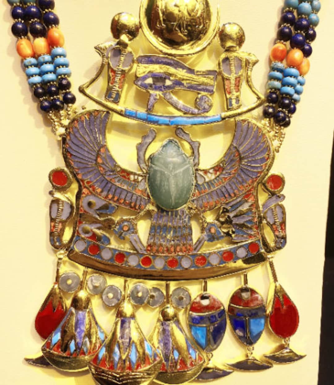 Replica Gemstone Jewelry Necklace Founded in King Tut's Tomb ...