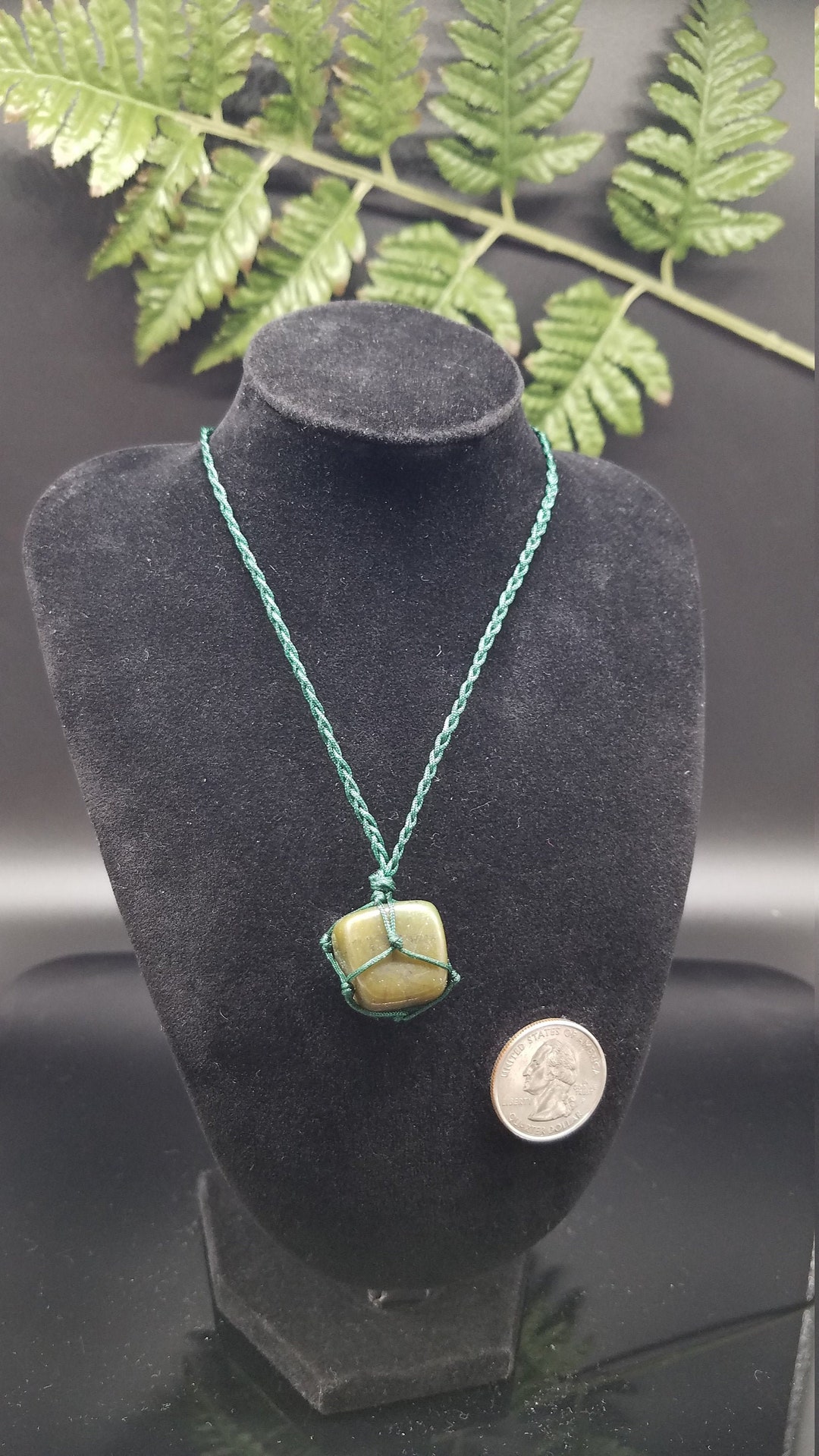 Serpentine cube knot necklace - Etsy.de