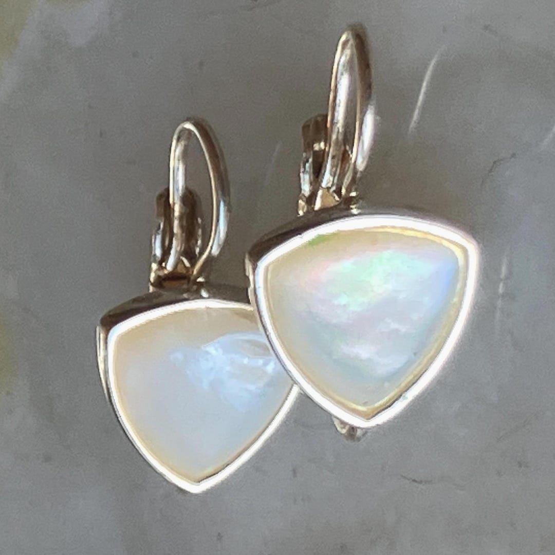 925 THAILAND Sterling Silver Mother of Pearl Triangle Earrings, Marked ...