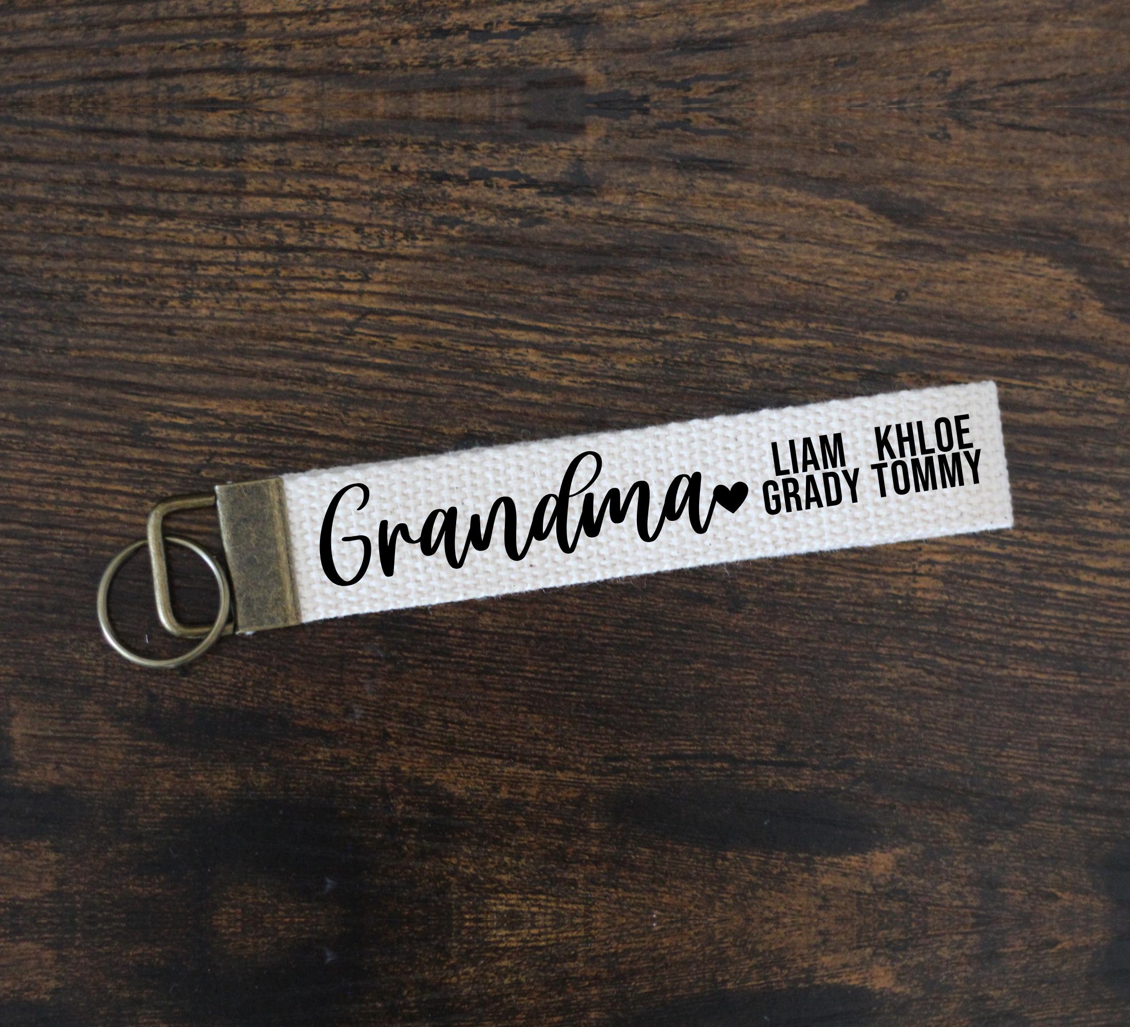 Grandma Keychain, Personalized Grandma Gift With Grandkids Names ...