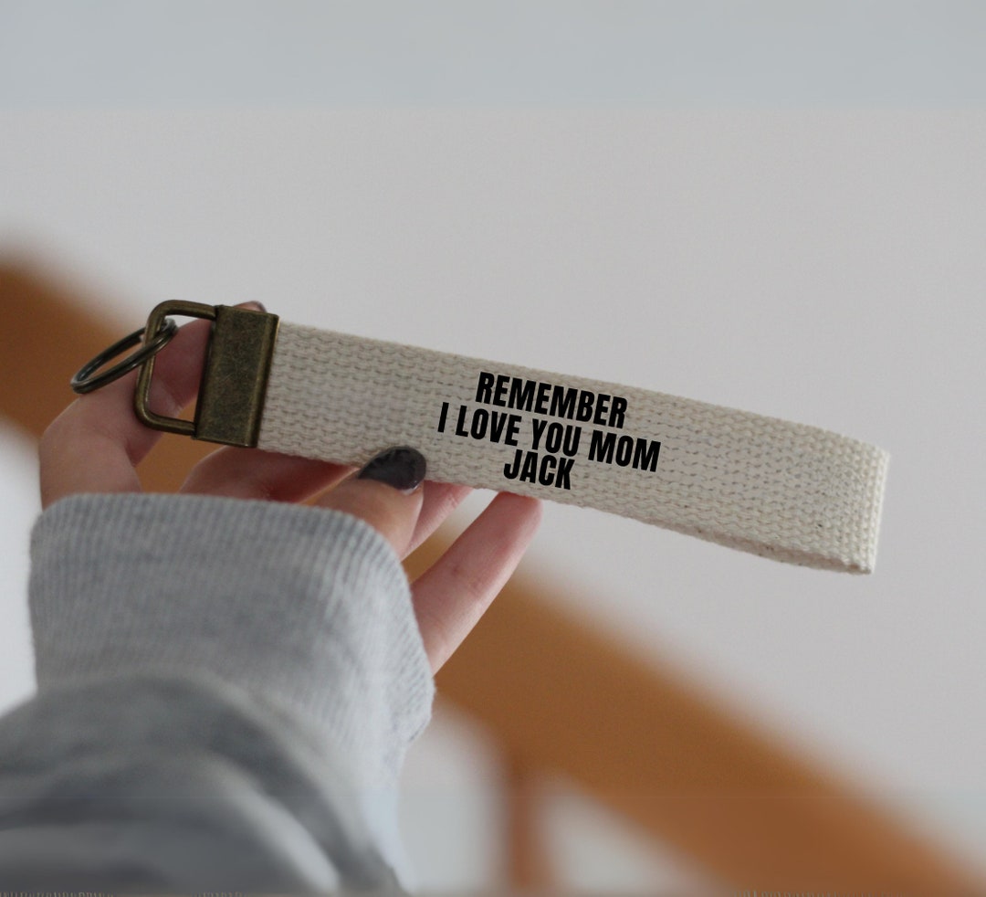 Personalized Mom Gift, Mom Keychain, Mom Key Fob, I Love You Mom Custom ...