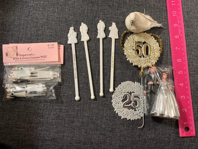 HUGE Lot Vtg Cake Toppers/cupcake Decorations; Variety of Occasions ...