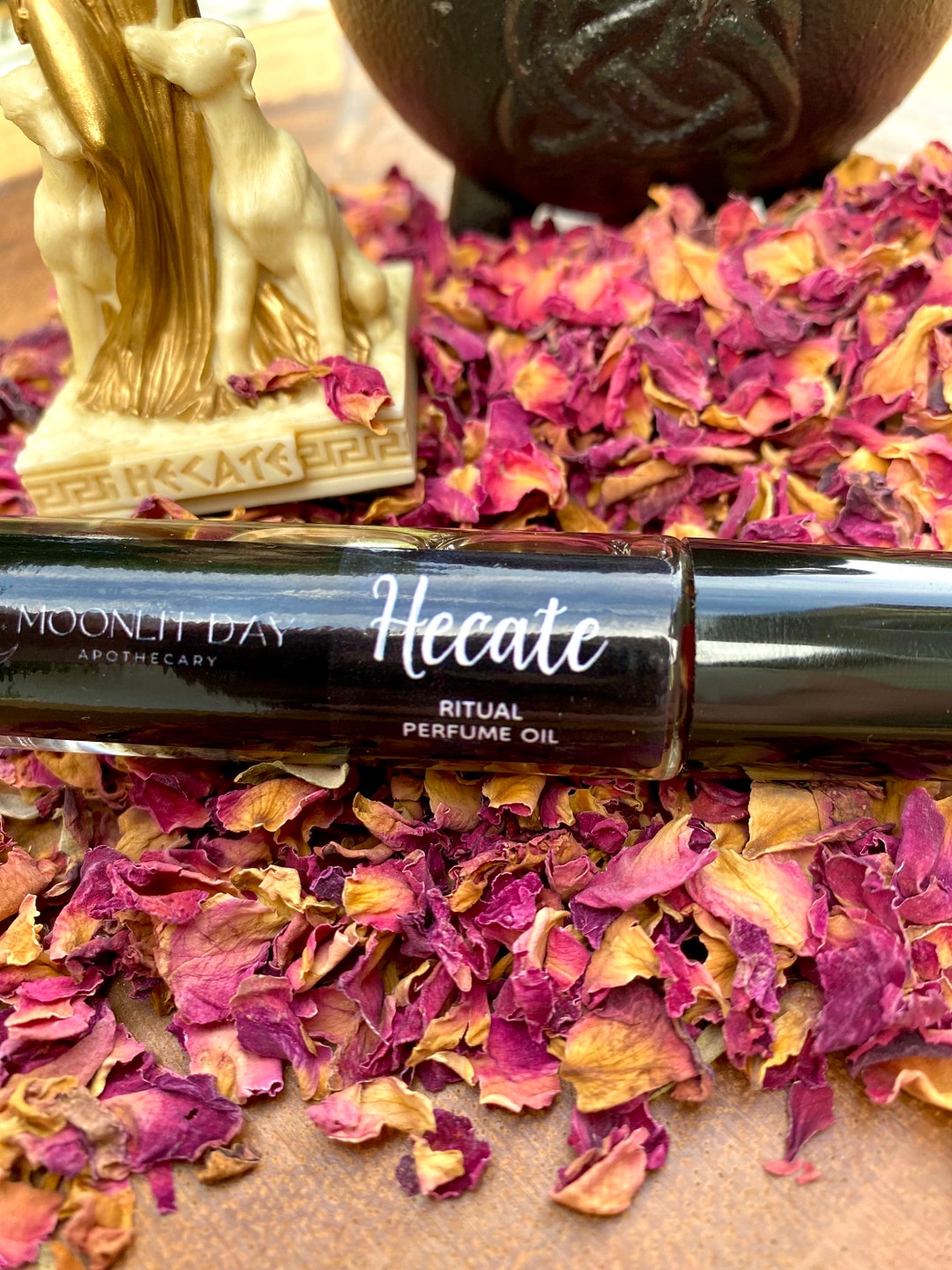 Hecate Ritual Perfume Oil Witchy Fragrance Hekate Goddess Perfume ...