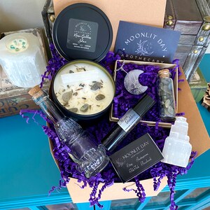 Moon Goddess Gift Box Selene Moon Candle Perfume Oil Ritual Moon Lover ...