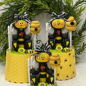 Bee Clay Figure Bee Decor Tiered Tray Decor Photo Prop - Etsy