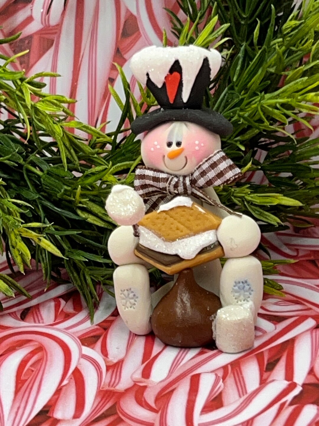 Clay Figures, Snowman Decor, Clay Snowman, Rae Dunn Displays, Christmas ...