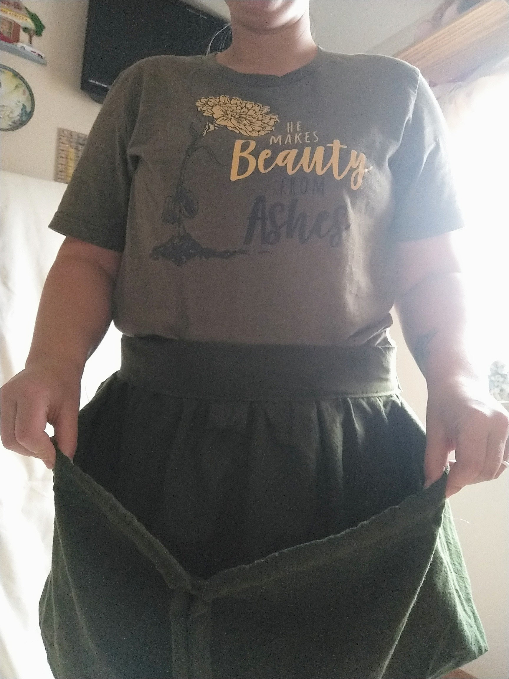 Gathering Apron Sewing Pattern: Harvest Apron DIY (PDF Download) - Etsy