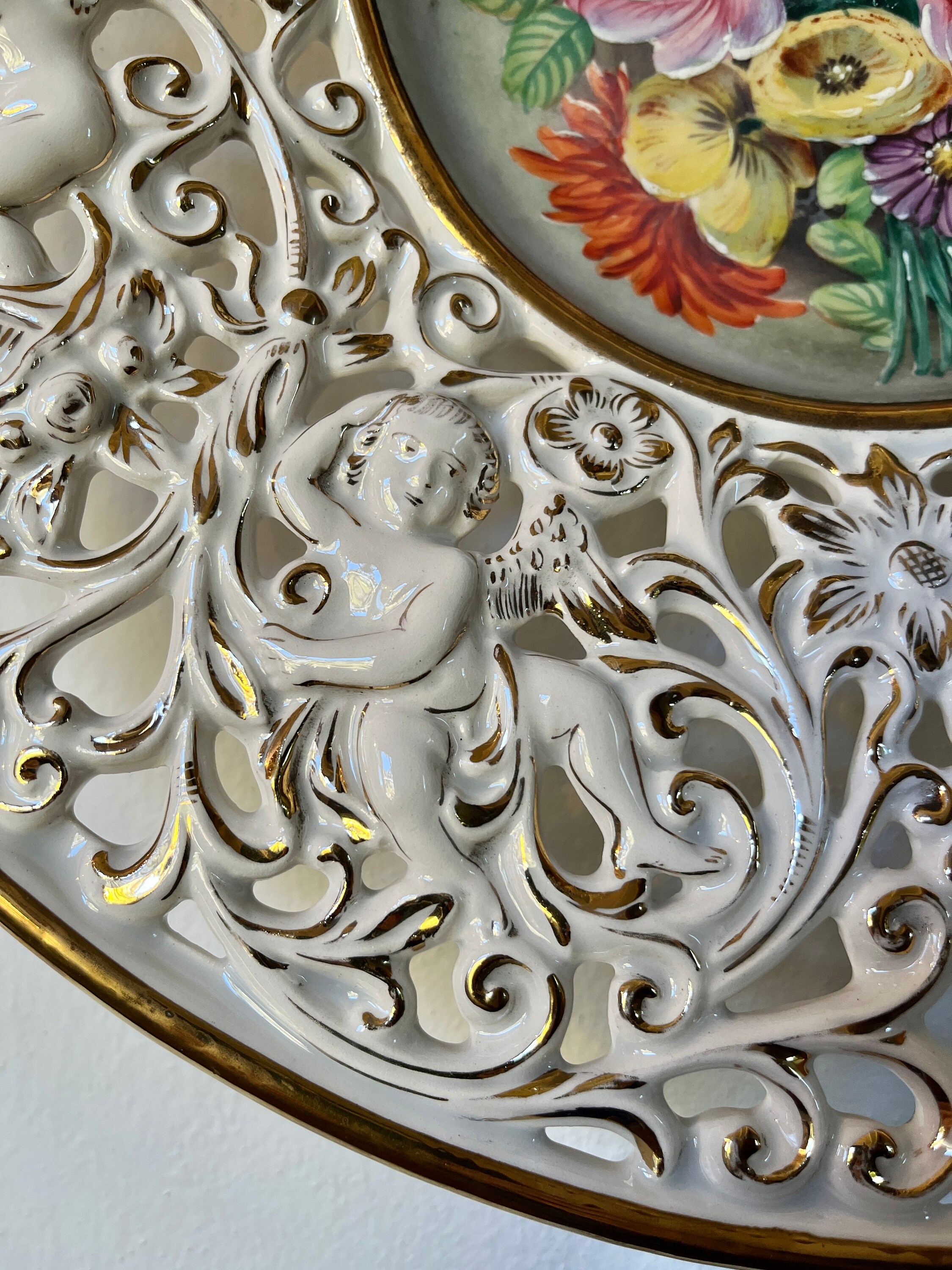 Vintage Capodimonte Wall Plate, Hand-painted Flemish Flowers, Gold Leaf ...