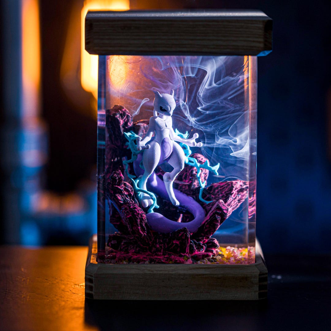 Mewtwo Poke.mon Lamp, Custom Poke.mon Resin Lamp, Custom Epoxy Resin ...