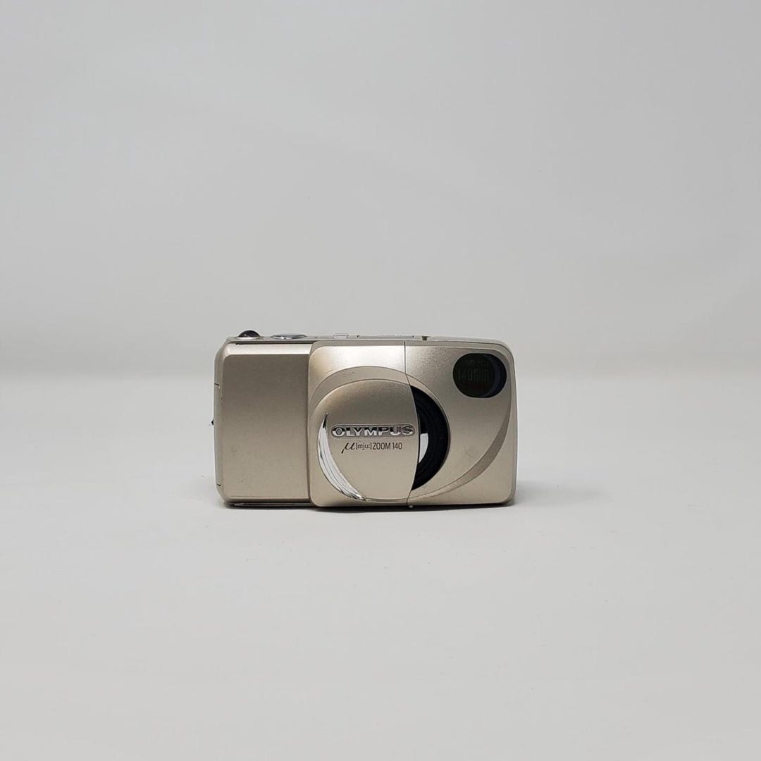 Olympus Stylus Zoom 140 VF: Vintage 35mm Point & Shoot Camera - Tested ...